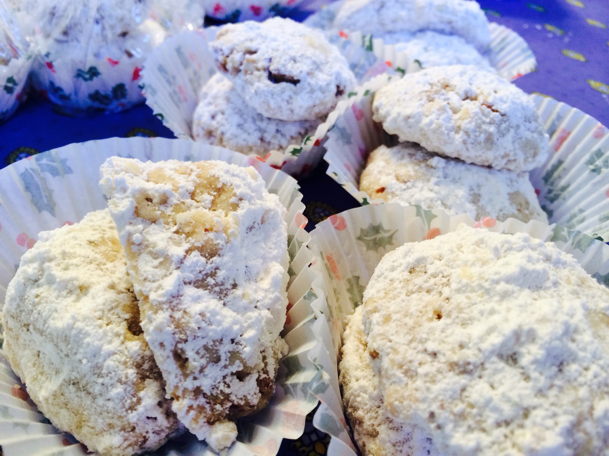 12 Holiday Food Comas: Russian Tea Cookies